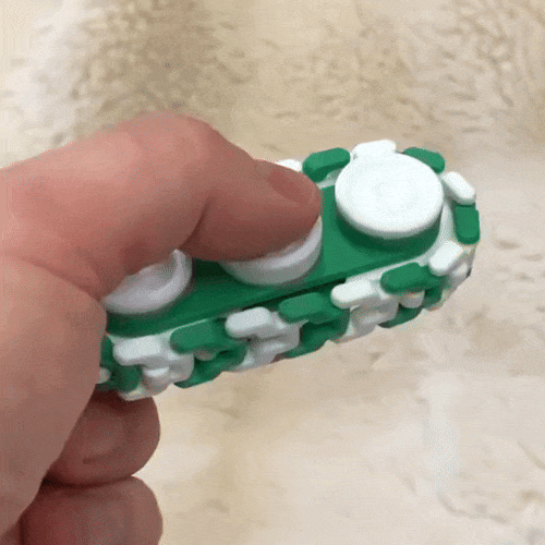 👌 Tri-Spin Chain-Motion Fidget Spinner, Stress Relief & Focus Device・ STL File for 3D printing・Cults