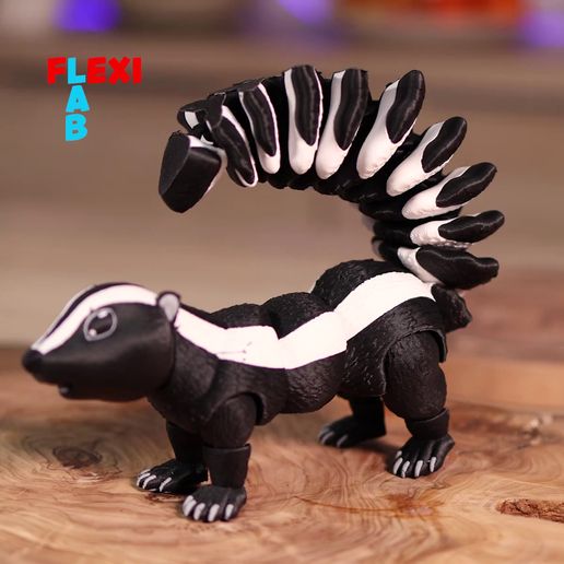 🦨 Flexi Skunk - Movable skunk with plug-in system - NO SUPPORTS ...
