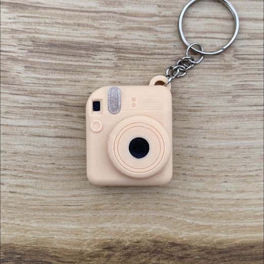 🗝️ Instax Mini 12 Photo Keychain - NOT AMS・ STL File for 3D printing・Cults