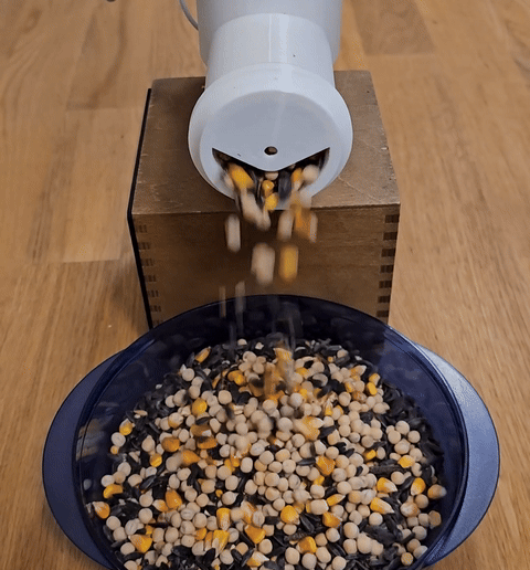 🐕 Smart Food Dispenser for Dogs, Cats, Birds and other pets, with ...