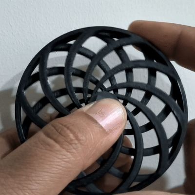🗿 Kinetic Sculpture fidget spinner 7・ STL File for 3D printing・Cults