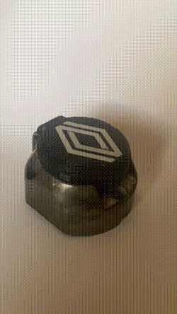 STL file TAPADERA PERSONALIZADO DE ENCHUFE HELLA 🔧 ・3D printable model ...