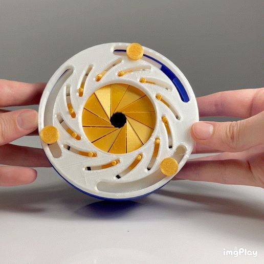 STL file IRIS MECHANISM BOX 📦 ・3D printing idea to download・Cults