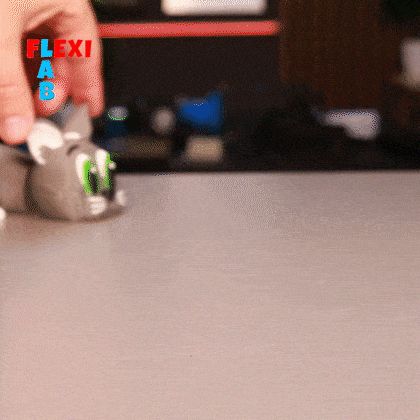 STL file Movable cat with big eyes - FLEXI LAB 🐱 (3MF)・3D print design ...