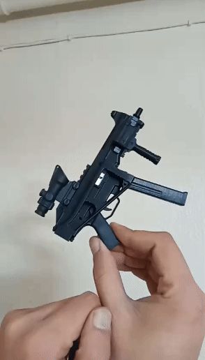 🔫 UMP 45 TACTICAL SUBMACHINE GUN・ STL File for 3D printing・Cults